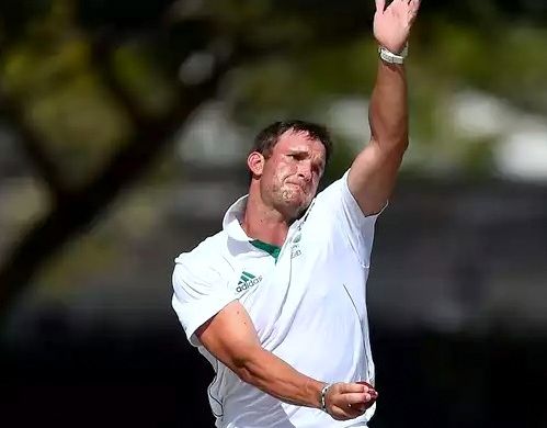 Hardus Viljoen Height, Weight, Age, Wife, Biography & Family