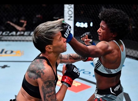 Who is Angela Hill? Age, Husband, Net Worth, Height, Biography, Family ...