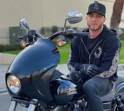 Chet Hanks Wiki, Age, Height, Weight, Biography, Girlfriend, More