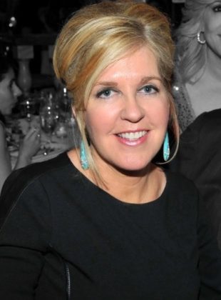 Elizabeth Tilson Wiki, Age (Roger Ailes' Wife) Biography, Family