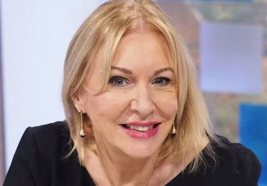Nadine Dorries Height, Weight, Age, Husband, Biography & Family