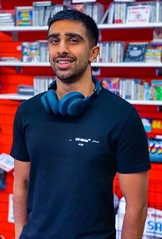 Vikkstar123 (Vikram Barn) Height, Weight, Age, Bio & Family