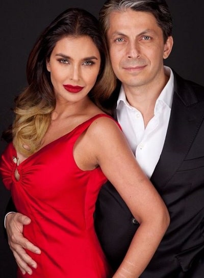 Jason Dehni Wiki, (Lisa Ray’s Husband) Age, Biography, Kids & More