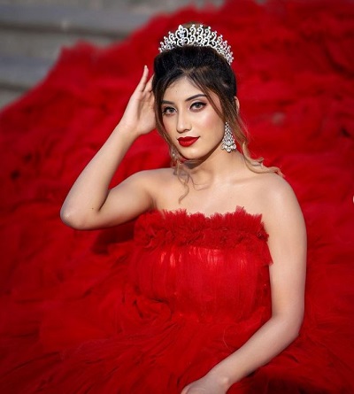 Somya Daundkar (Pikachu Girl) Wiki, Height, Age, Boyfriend, Net worth ...