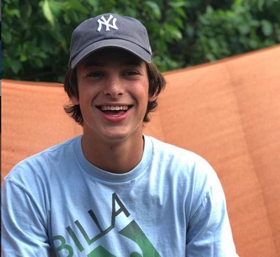Troy Zarba Wiki, Height, Age, Girlfriend, Family, Biography & More