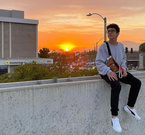 Nicolas Bechtel Wiki: Height, Age, Girlfriend, Family, Biography & More