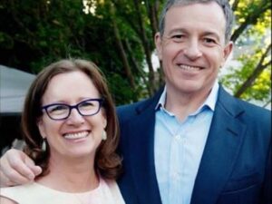 Susan Iger Age (Bob Iger's Wife) Biography, Family, Wiki, Family, Kids ...