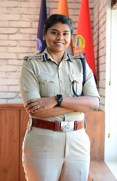 Ramya Bharathi IPS Wiki, Biography, Husband, Age, Family, Net Worth ...