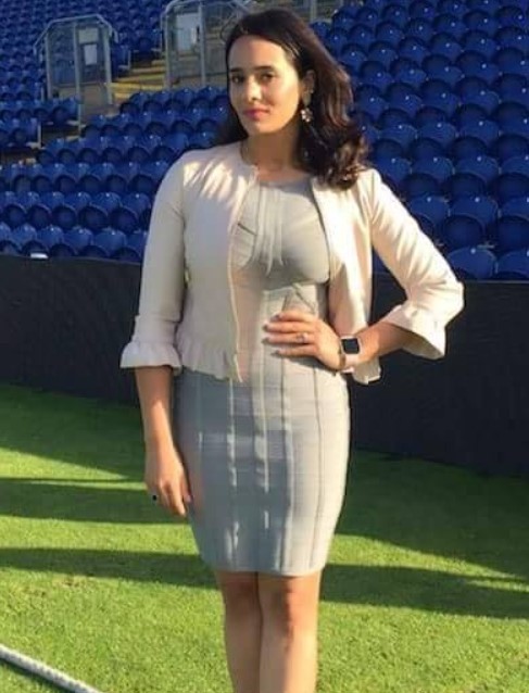 Mayanti Langer Wiki, Age of Stuart Binny's Wife, Career, Family ...