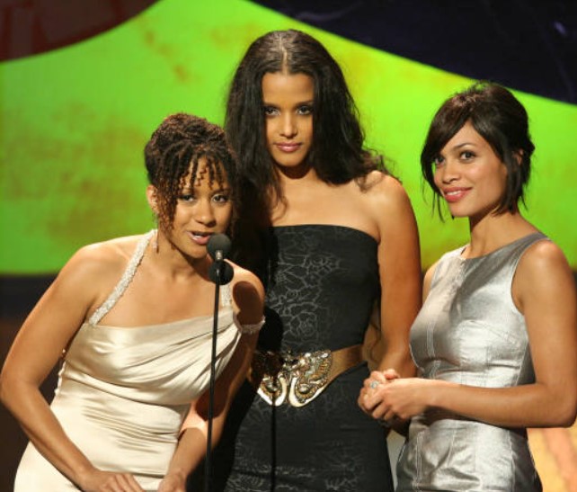 Sydney Tamiia Poitier Wiki (Sidney Poitier's Daughter), Age, Husband ...