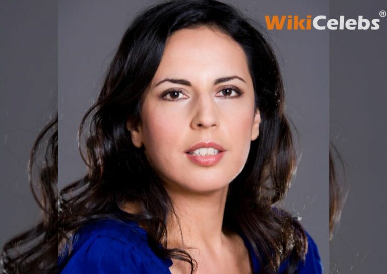Aasmah Mir Husband, Age, Wiki, Kids and The Journey of a Multi-talented ...