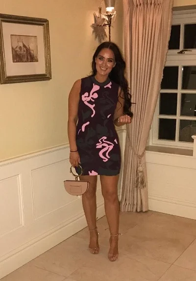 Dee Devlin Wiki - Age, Height, Nationality, Husband, Biography ...