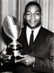 Jim Brown Death Cause, Age, Net Worth, Wife's Name, Career, Children ...