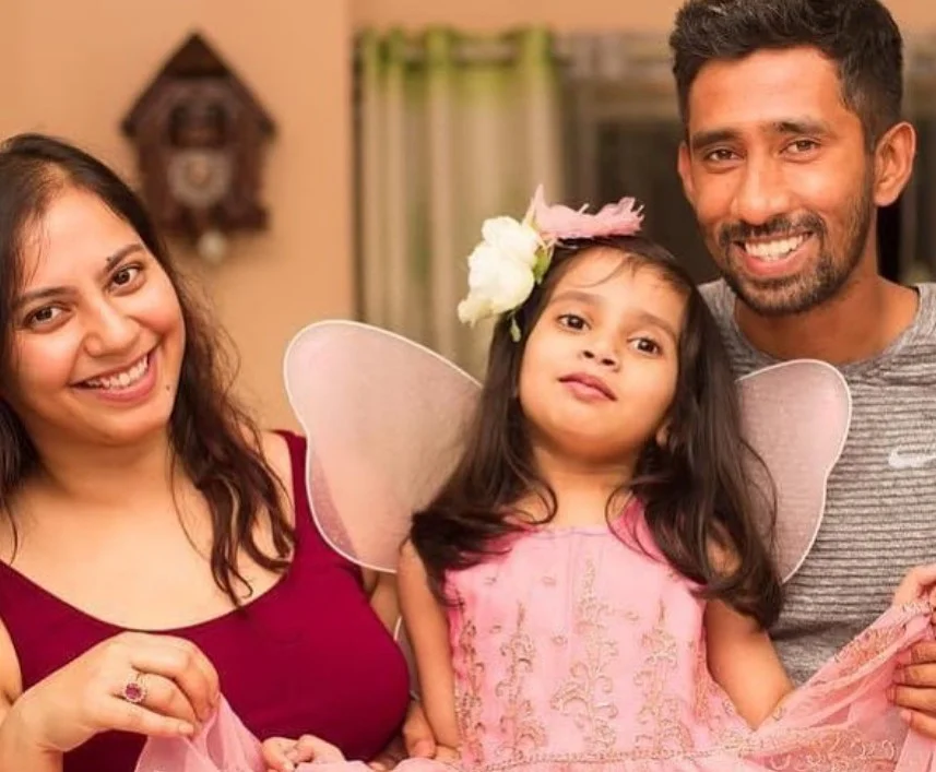 Romi Saha Wiki (Wriddhiman Saha's Wife), Age, Family, Education, Caste ...