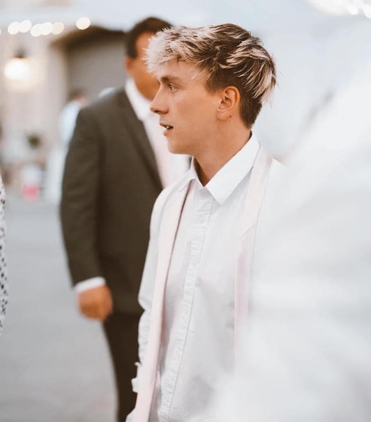 Bridger Nelson (YouTube Star) Height, Biography, Age, Girlfriends, Family