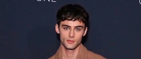 William Franklyn Miller (Actor) Height, Biography, Age, Girlfriend, Family