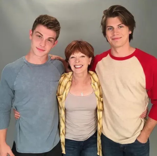 Who is Evan Hofer? (Actor) height, Biography, Age, Girlfriends, Family