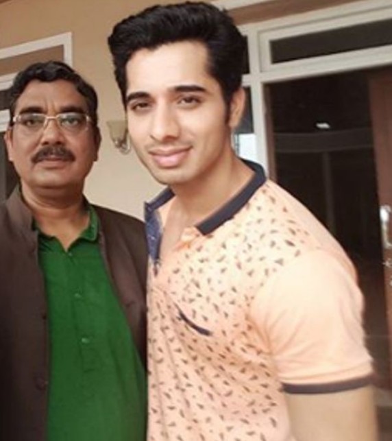 Ruslaan Sayed Height, Age, Girlfriend, Family, Biography & More
