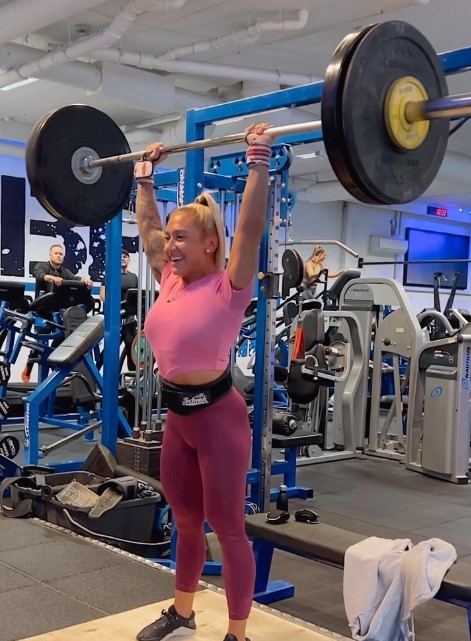 Suzanne Svanevik: Height, Weight, Biography, Net Worth, Age, Family