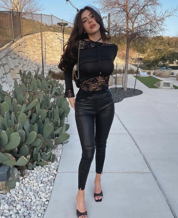 Gianella Bacchelli Height, Age, Biography, Boyfriend, Family