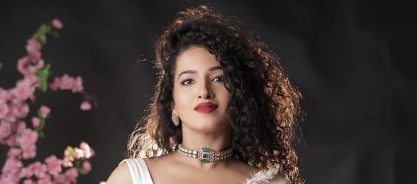 Mirchi Kemy Age, Height, Husband, Biography, Family