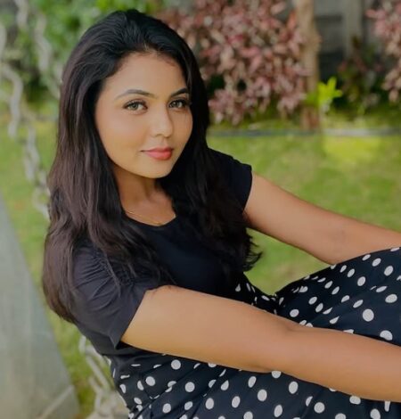 Mounika Subramaniam (actress) Age, Biography, Height, Husband, Family ...