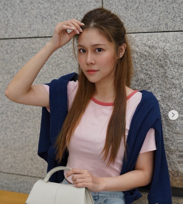 Yanni Cheung Height, Age, Husband, Family, Biography