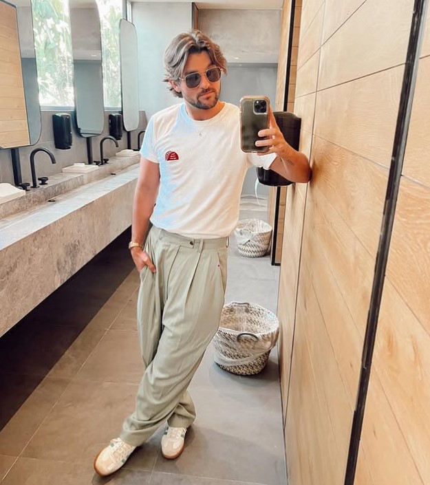 Christopher Basteris Height, Age, Girlfriend, Family, Biography