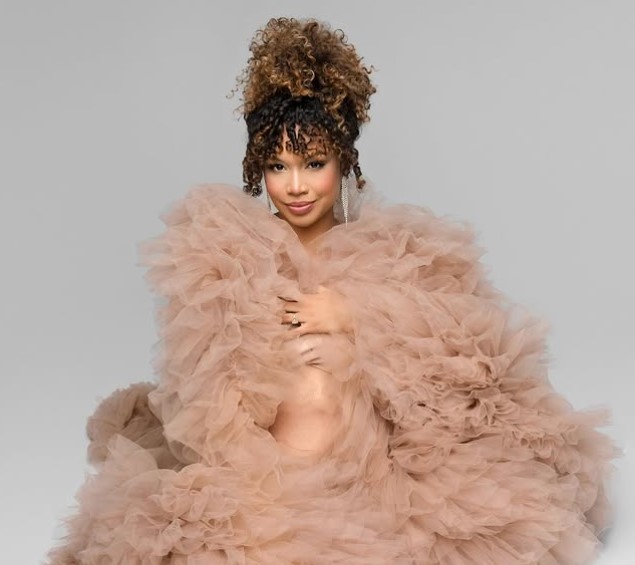 Curlswithapromise Age, Height, husband, Children, Biography