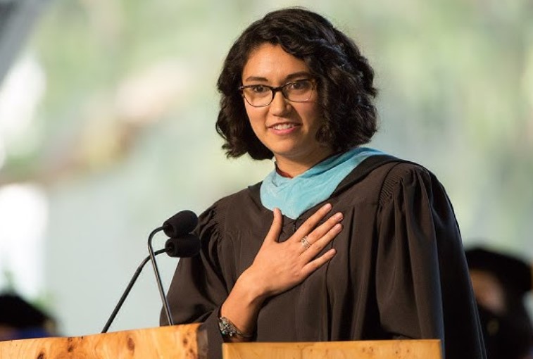 Sarah Kay Height, Age, Ethnicity, Husband, Family, Biography