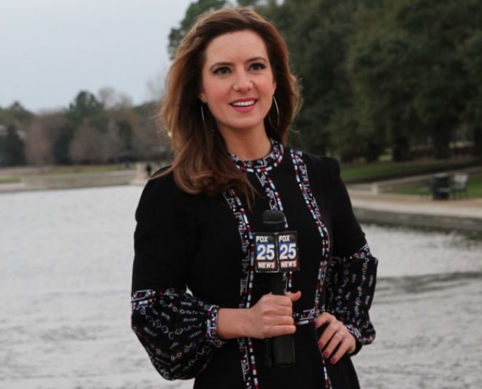 Elizabeth Hopkins Biography, Age, Height, Net Worth, Husband, Family
