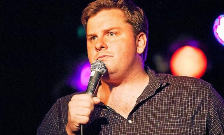Tim Dillon (Comedian) Age, Net Worth, Gay, Partner, Biography, Family